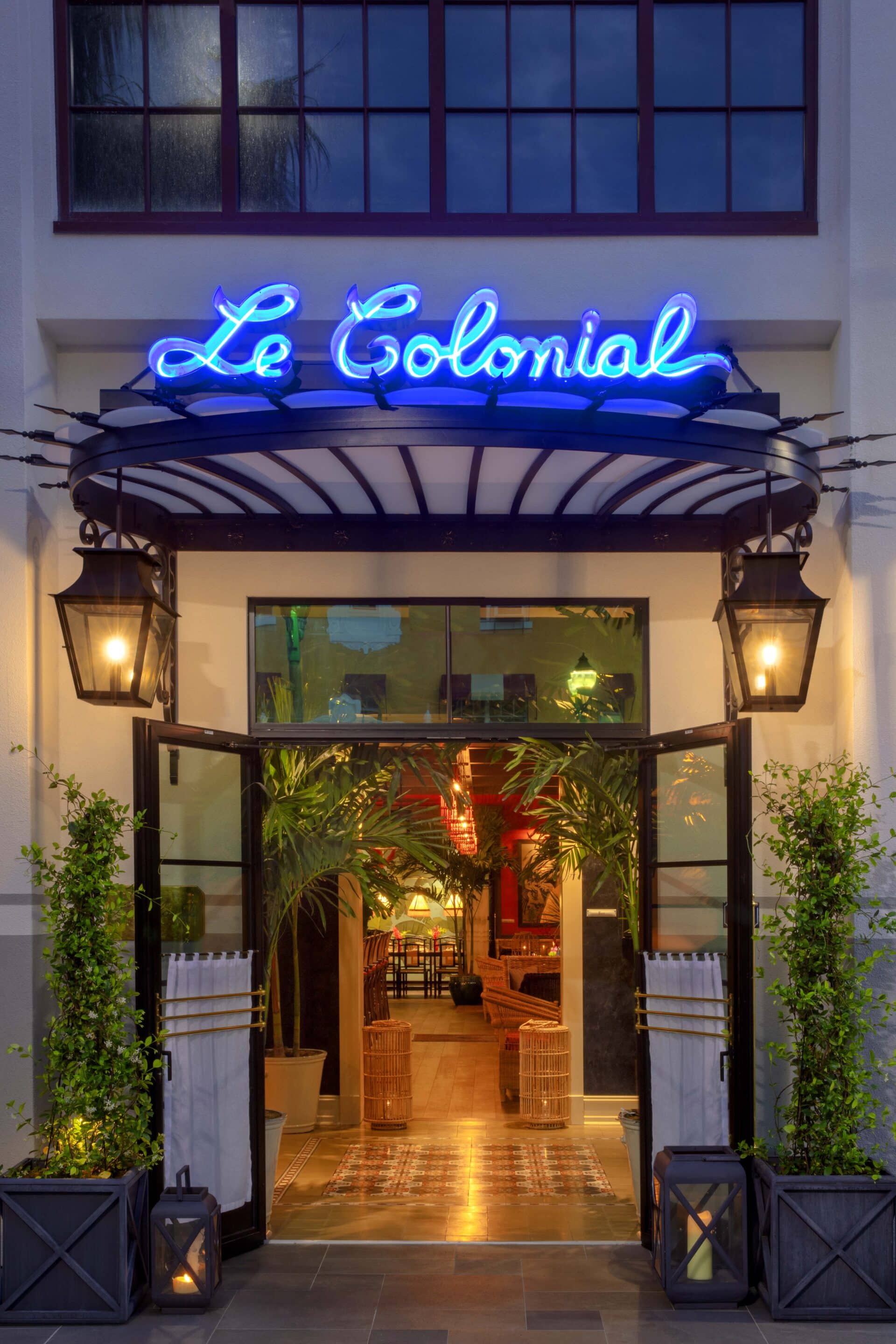 Let the Music PlaY at Le Colonial in Delray Beach - Spike on Golf ...